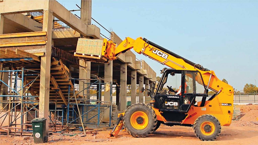 JCB showcases material handling equipment